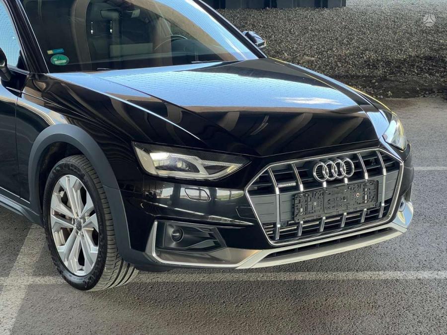 Black Audi A4 Allroad 2020 in Kaunas, with an engine capacity of 2.97 L and mileage of 199 thousand km for 21499 €, photo 5 on AUTOMOTO.COM.LV