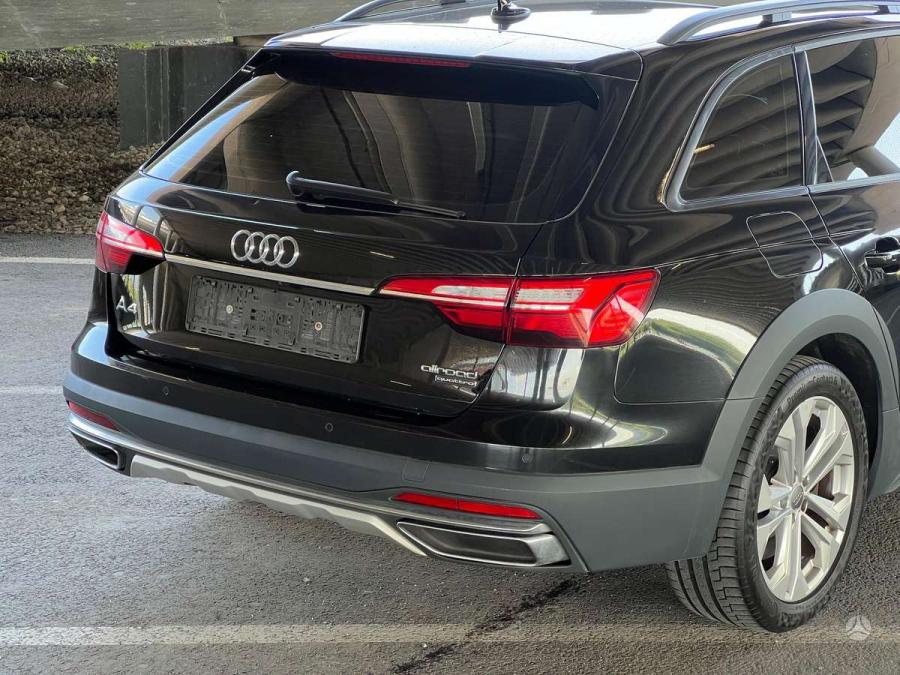 Black Audi A4 Allroad 2020 in Kaunas, with an engine capacity of 2.97 L and mileage of 199 thousand km for 21499 €, photo 9 on AUTOMOTO.COM.LV