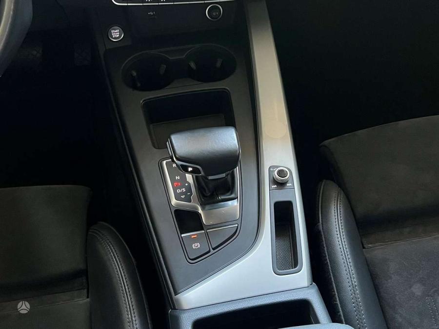 Black Audi A4 Allroad 2020 in Kaunas, with an engine capacity of 2.97 L and mileage of 199 thousand km for 21499 €, photo 21 on AUTOMOTO.COM.LV