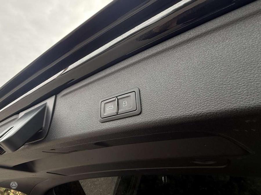 Melns Audi A4 Allroad 2020 Kauņa, ar dzinēja tilpumu 2.97 L un nobraukumu 200 tūkst. km par 19999 €, foto 12 vietnē AUTOMOTO.COM.LV