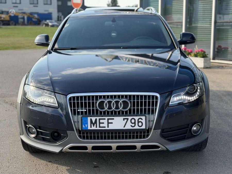 Zils Audi A4 Allroad 2011 Šauļi, ar dzinēja tilpumu 2.97 L un nobraukumu 395 tūkst. km par 5700 €, foto 6 vietnē AUTOMOTO.COM.LV