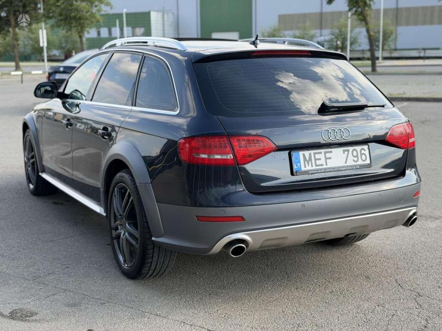 Zils Audi A4 Allroad 2011 Šauļi, ar dzinēja tilpumu 2.97 L un nobraukumu 395 tūkst. km par 5700 €, foto 10 vietnē AUTOMOTO.COM.LV