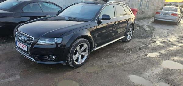 Zils Audi A4 Allroad 2011 Viļņa, ar dzinēja tilpumu 2.98 L un nobraukumu 350 tūkst. km par 4950 €, foto 3 vietnē AUTOMOTO.COM.LV