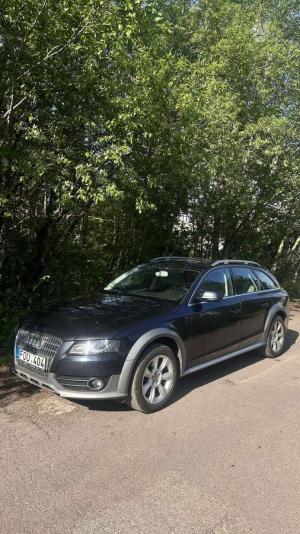 Zils Audi A4 Allroad 2011 Viļņa, ar dzinēja tilpumu 1.97 L un nobraukumu 308 tūkst. km par 6499 €, foto 10 vietnē AUTOMOTO.COM.LV