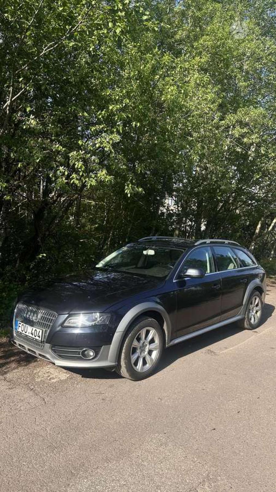 Zils Audi A4 Allroad 2011 Viļņa, ar dzinēja tilpumu 1.97 L un nobraukumu 308 tūkst. km par 6499 €, foto 10 vietnē AUTOMOTO.COM.LV