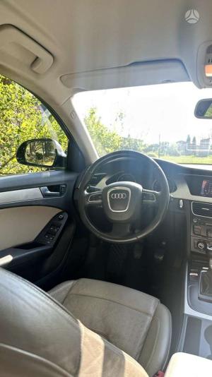 Zils Audi A4 Allroad 2011 Viļņa, ar dzinēja tilpumu 1.97 L un nobraukumu 308 tūkst. km par 6499 €, foto 25 vietnē AUTOMOTO.COM.LV