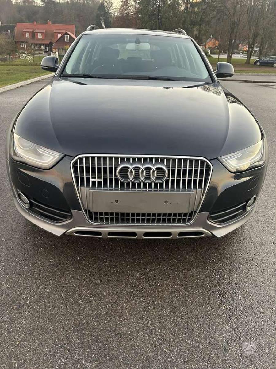 Blue Audi A4 Allroad 2014 in Kaunas, with an engine capacity of 1.97 L and mileage of 175 thousand km for 9000 €, photo 1 on AUTOMOTO.COM.LV