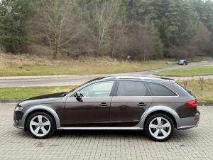 Brown Audi A4 Allroad 2010 in Vilnius, with an engine capacity of 0.00 L and mileage of 290 thousand km for 7500 €, photo 4 on AUTOMOTO.COM.LV