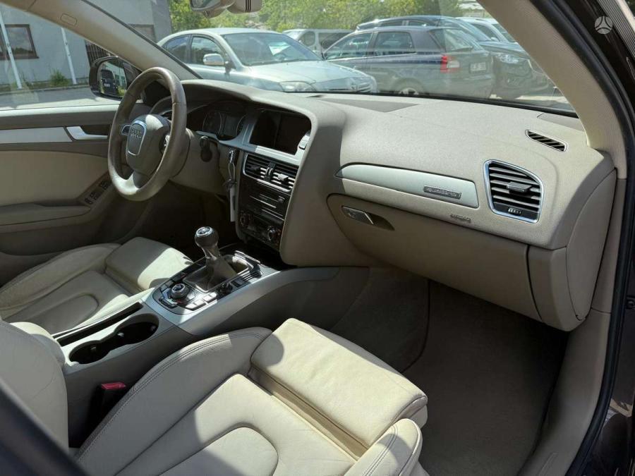 Brūns Audi A4 Allroad 2010 Utena, ar dzinēja tilpumu 1.97 L un nobraukumu 311 tūkst. km par 7650 €, foto 22 vietnē AUTOMOTO.COM.LV