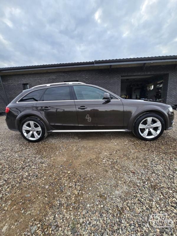 Brown Audi A4 Allroad 2010 in Utena, with an engine capacity of 3.00 L and mileage of 300 thousand km for 6500 €, photo 7 on AUTOMOTO.COM.LV