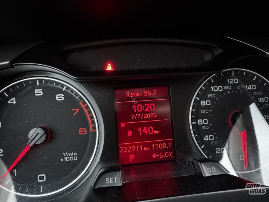 Pelēks Audi A4 Allroad 2009 Klaipėda, ar dzinēja tilpumu 2.00 L un nobraukumu 230 tūkst. km par 6000 €, foto 12 vietnē AUTOMOTO.COM.LV