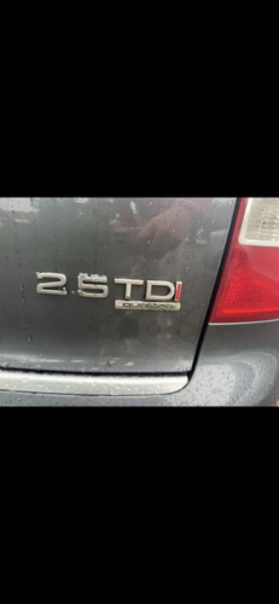 Pelēks Audi A4 Allroad 2004 Tallina, ar dzinēja tilpumu 2.50 L un nobraukumu 240 tūkst. km par 2500 €, foto 6 vietnē AUTOMOTO.COM.LV