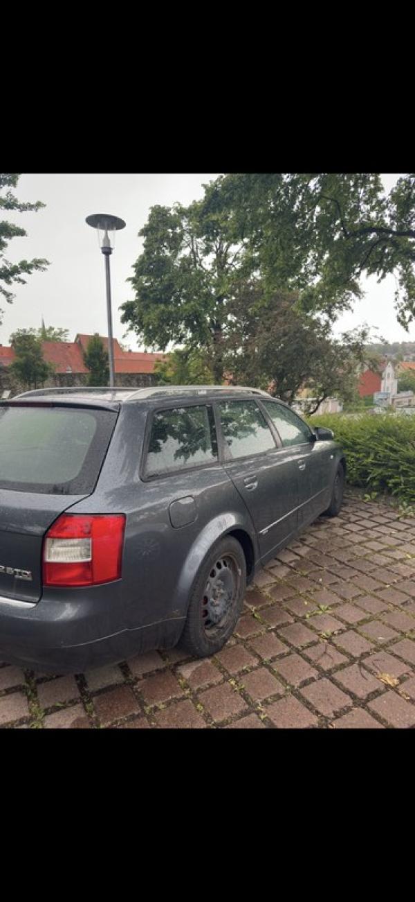 Pelēks Audi A4 Allroad 2004 Tallina, ar dzinēja tilpumu 2.50 L un nobraukumu 240 tūkst. km par 2500 €, foto 7 vietnē AUTOMOTO.COM.LV