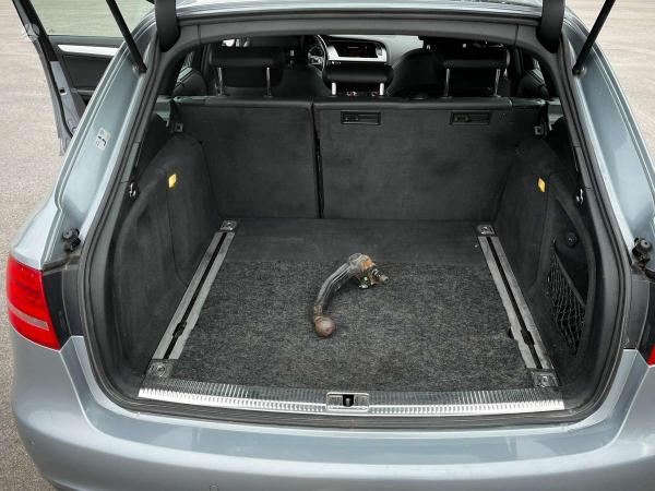Pelēks Audi A4 Allroad 2009 Radviliškis, ar dzinēja tilpumu 2.97 L un nobraukumu 369 tūkst. km par 5350 €, foto 10 vietnē AUTOMOTO.COM.LV