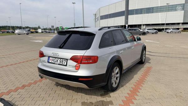 Ауди А4 Олроуд 2009 в Вильнюс на AUTOMOTO.COM.LV Серый Ауди А4 Олроуд 2009 в Вильнюс, объемом двигателя 1.97 л и пробегом 390 тыс. км за 4850 €, фото 7 на AUTOMOTO.COM.LV