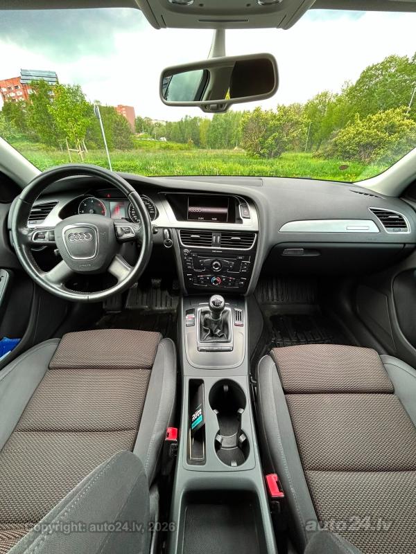 Pelēks Audi A4 Allroad 2010 Sillamē, ar dzinēja tilpumu 2.00 L un nobraukumu 263 tūkst. km par 9600 €, foto 5 vietnē AUTOMOTO.COM.LV