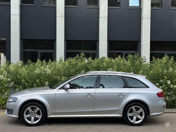 Pelēks Audi A4 Allroad 2010 Viļņa, ar dzinēja tilpumu 2.97 L un nobraukumu 342 tūkst. km par 6350 €, foto 4 vietnē AUTOMOTO.COM.LV