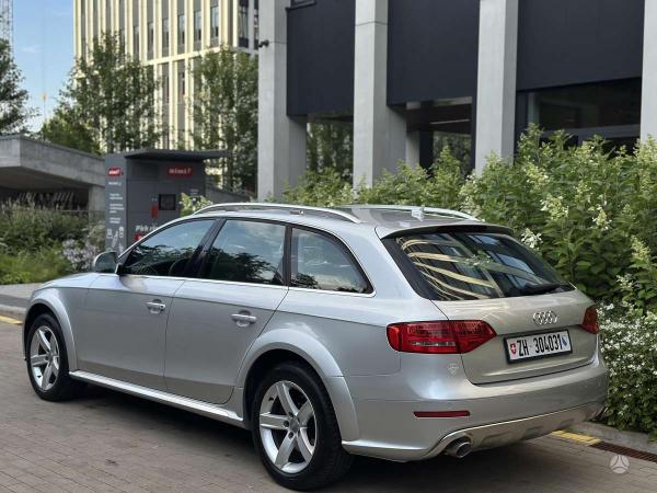 Pelēks Audi A4 Allroad 2010 Viļņa, ar dzinēja tilpumu 2.97 L un nobraukumu 342 tūkst. km par 6350 €, foto 5 vietnē AUTOMOTO.COM.LV