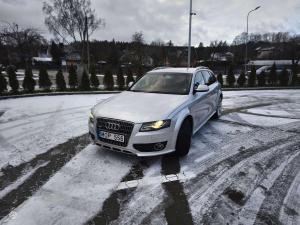 Pelēks Audi A4 Allroad 2011 Viļņa, ar dzinēja tilpumu 2.97 L un nobraukumu 298 tūkst. km par 8000 €, foto 2 vietnē AUTOMOTO.COM.LV