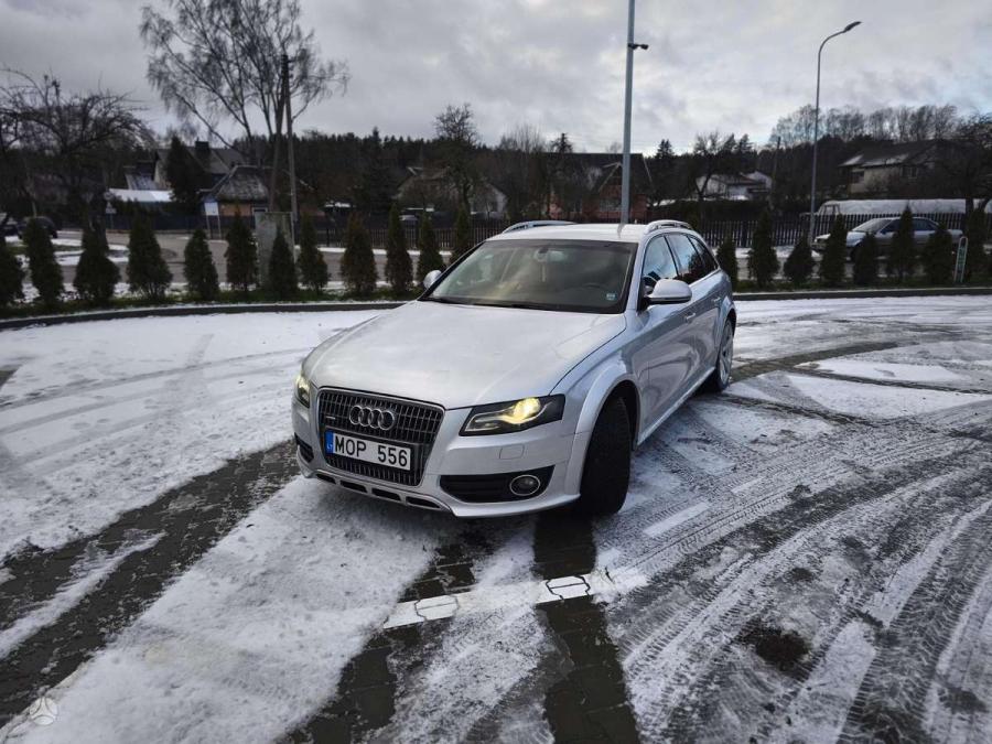 Pelēks Audi A4 Allroad 2011 Viļņa, ar dzinēja tilpumu 2.97 L un nobraukumu 298 tūkst. km par 8000 €, foto 2 vietnē AUTOMOTO.COM.LV