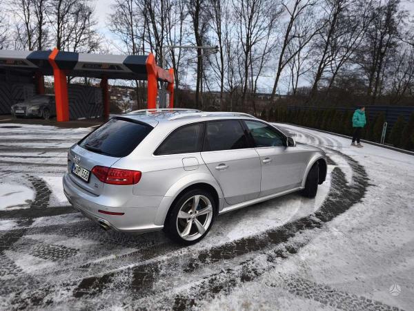 Pelēks Audi A4 Allroad 2011 Viļņa, ar dzinēja tilpumu 2.97 L un nobraukumu 298 tūkst. km par 8000 €, foto 5 vietnē AUTOMOTO.COM.LV