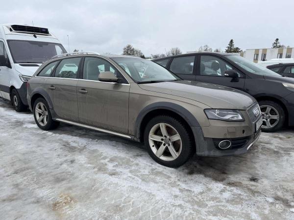 Grey Audi A4 Allroad 2011 in Kaunas, with an engine capacity of 2.97 L and mileage of 480 thousand km for 2800 €, photo 1 on AUTOMOTO.COM.LV