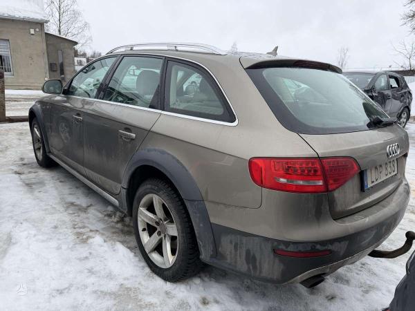Grey Audi A4 Allroad 2011 in Kaunas, with an engine capacity of 2.97 L and mileage of 480 thousand km for 2800 €, photo 3 on AUTOMOTO.COM.LV