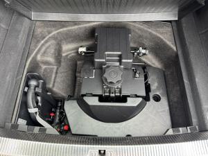 Grey Audi A4 Allroad 2011 in Druskininkai, with an engine capacity of 2.00 L and mileage of 174 thousand km for 7700 €, photo 18 on AUTOMOTO.COM.LV