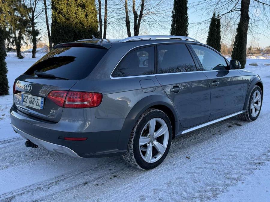 Grey Audi A4 Allroad 2012 in Vilnius, with an engine capacity of 1.97 L and mileage of 240 thousand km for 7800 €, photo 5 on AUTOMOTO.COM.LV
