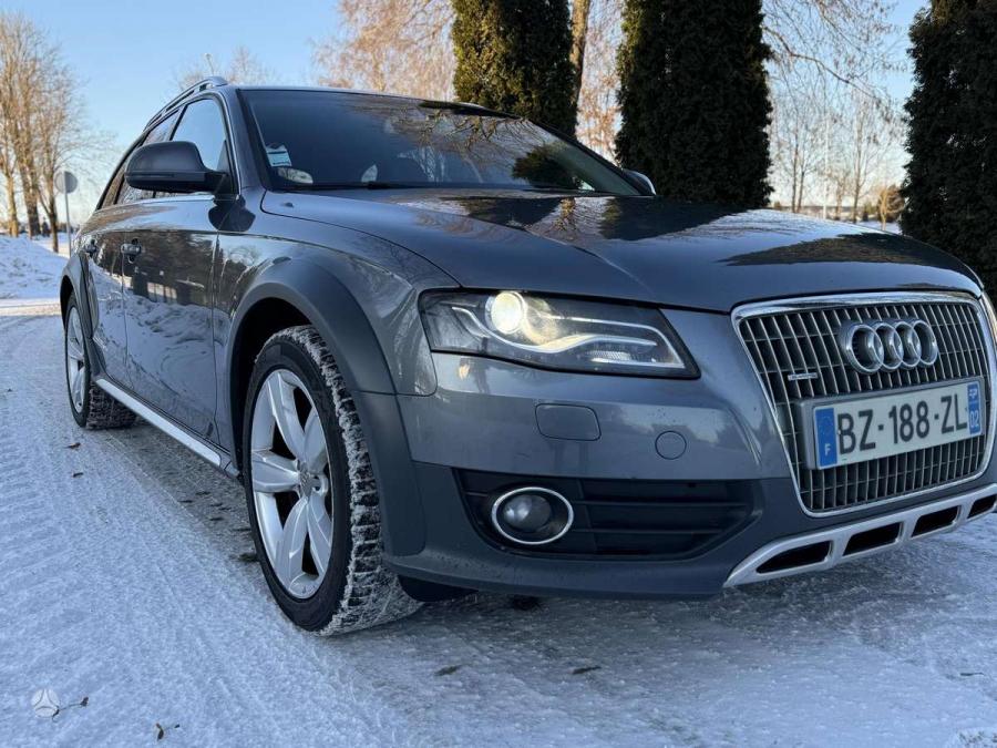 Grey Audi A4 Allroad 2012 in Vilnius, with an engine capacity of 1.97 L and mileage of 240 thousand km for 7800 €, photo 9 on AUTOMOTO.COM.LV