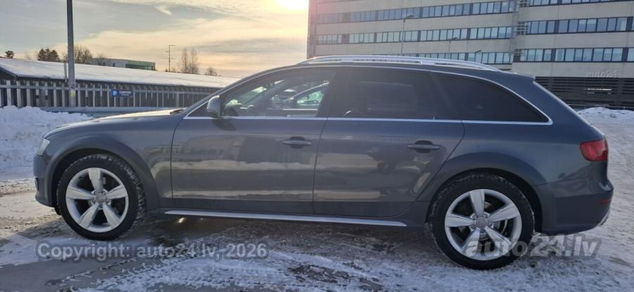 Pelēks Audi A4 Allroad 2012 Tallina, ar dzinēja tilpumu 3.00 L un nobraukumu 239 tūkst. km par 9990 €, foto 5 vietnē AUTOMOTO.COM.LV