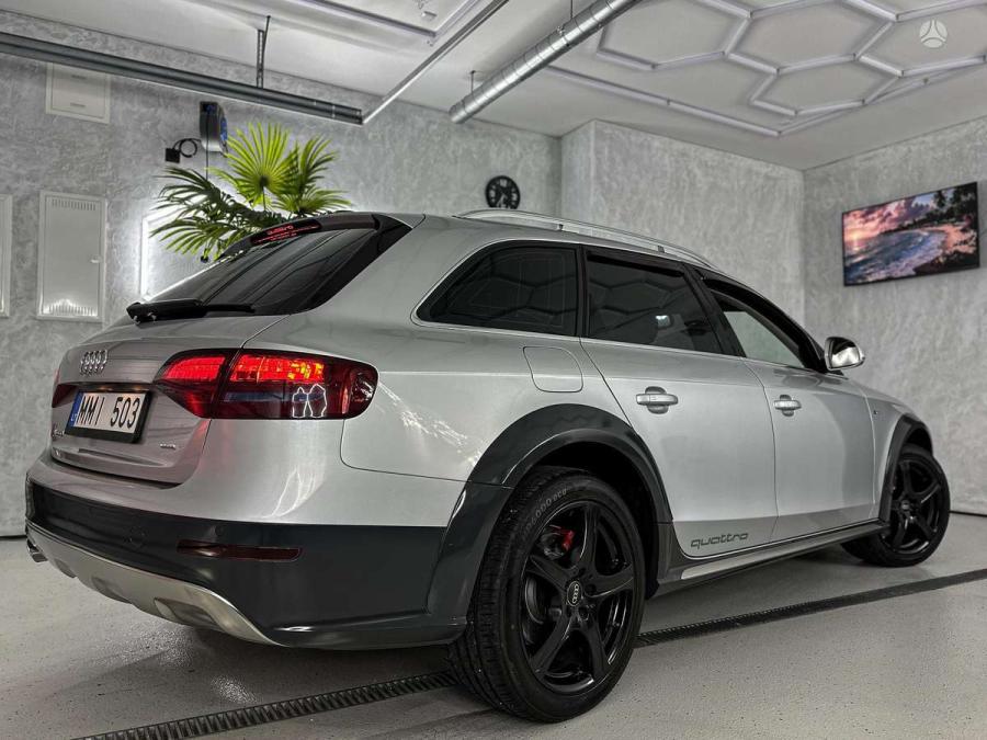 Pelēks Audi A4 Allroad 2012 Kauņa, ar dzinēja tilpumu 1.97 L un nobraukumu 351 tūkst. km par 7600 €, foto 9 vietnē AUTOMOTO.COM.LV