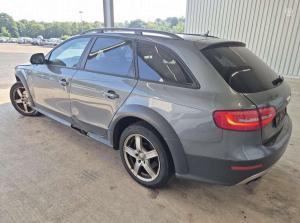 Pelēks Audi A4 Allroad 2012 Utena, ar dzinēja tilpumu 1.97 L un nobraukumu 198 tūkst. km par 3600 €, foto 4 vietnē AUTOMOTO.COM.LV