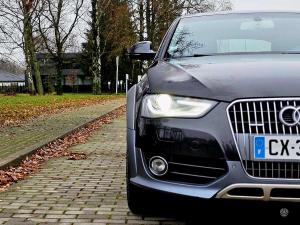 Pelēks Audi A4 Allroad 2013 Tauragė, ar dzinēja tilpumu 2.97 L un nobraukumu 273 tūkst. km par 8900 €, foto 10 vietnē AUTOMOTO.COM.LV