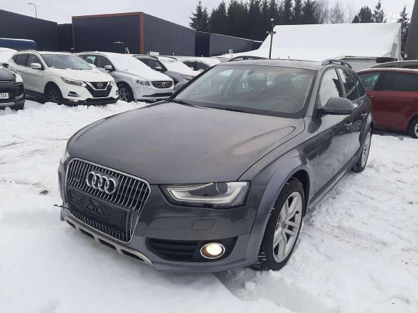 Pelēks Audi A4 Allroad 2013 Kauņa, ar dzinēja tilpumu 1.97 L un nobraukumu 209 tūkst. km par 9950 €, foto 2 vietnē AUTOMOTO.COM.LV