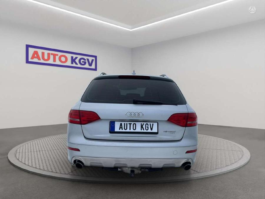 Pelēks Audi A4 Allroad 2013 Kauņa, ar dzinēja tilpumu 2.00 L un nobraukumu 209 tūkst. km par 9299 €, foto 4 vietnē AUTOMOTO.COM.LV