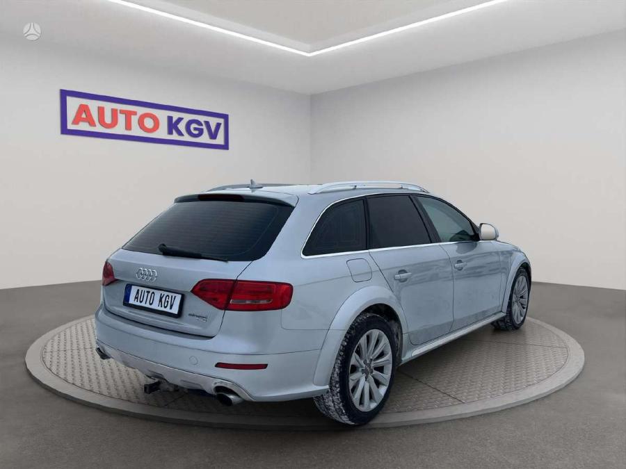 Pelēks Audi A4 Allroad 2013 Kauņa, ar dzinēja tilpumu 2.00 L un nobraukumu 209 tūkst. km par 9299 €, foto 5 vietnē AUTOMOTO.COM.LV