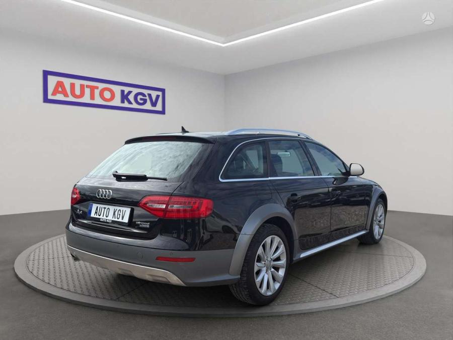Grey Audi A4 Allroad 2016 in Kaunas, with an engine capacity of 2.00 L and mileage of 248 thousand km for 12999 €, photo 6 on AUTOMOTO.COM.LV