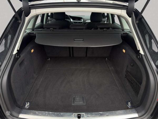 Pelēks Audi A4 Allroad 2016 Kauņa, ar dzinēja tilpumu 2.00 L un nobraukumu 248 tūkst. km par 12999 €, foto 10 vietnē AUTOMOTO.COM.LV