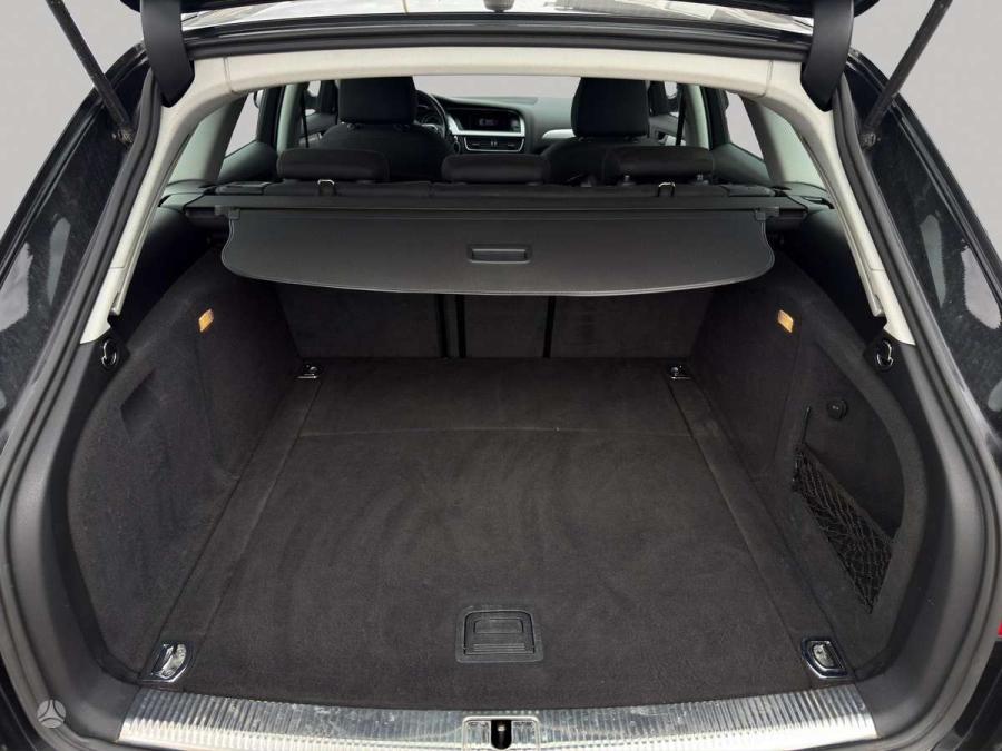 Grey Audi A4 Allroad 2016 in Kaunas, with an engine capacity of 2.00 L and mileage of 248 thousand km for 12999 €, photo 11 on AUTOMOTO.COM.LV
