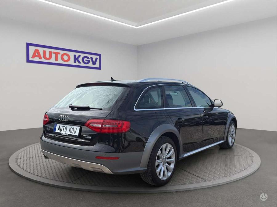 Pelēks Audi A4 Allroad 2016 Kauņa, ar dzinēja tilpumu 2.00 L un nobraukumu 248 tūkst. km par 12999 €, foto 6 vietnē AUTOMOTO.COM.LV
