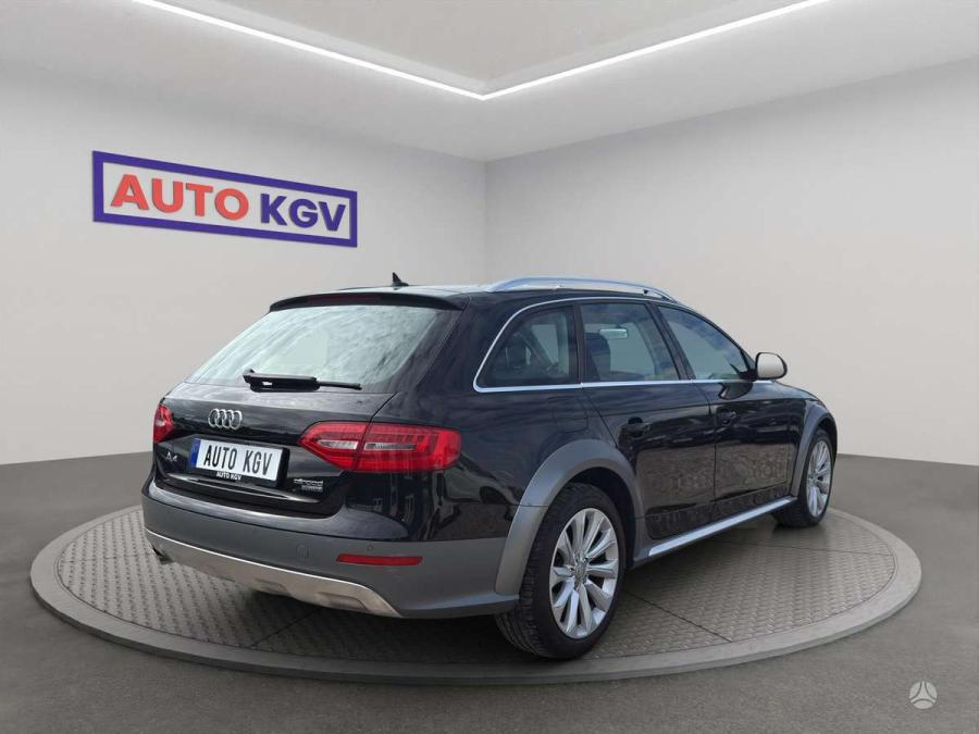 Pelēks Audi A4 Allroad 2016 Kauņa, ar dzinēja tilpumu 2.00 L un nobraukumu 248 tūkst. km par 12999 €, foto 6 vietnē AUTOMOTO.COM.LV