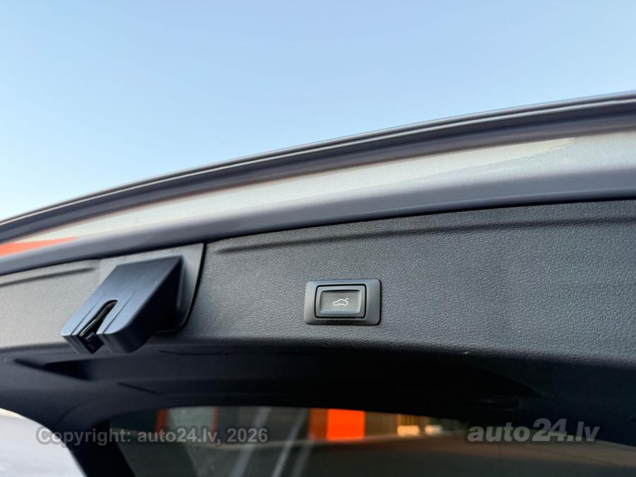 Pelēks Audi A4 Allroad 2017 Kuresāre, ar dzinēja tilpumu 2.00 L un nobraukumu 182 tūkst. km par 15999 €, foto 23 vietnē AUTOMOTO.COM.LV