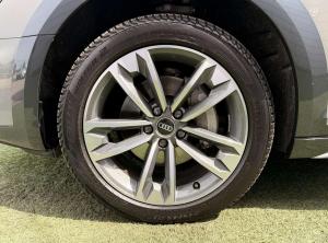 Pelēks Audi A4 Allroad 2021 Panevēža, ar dzinēja tilpumu 1.97 L un nobraukumu 172 tūkst. km par 21900 €, foto 11 vietnē AUTOMOTO.COM.LV