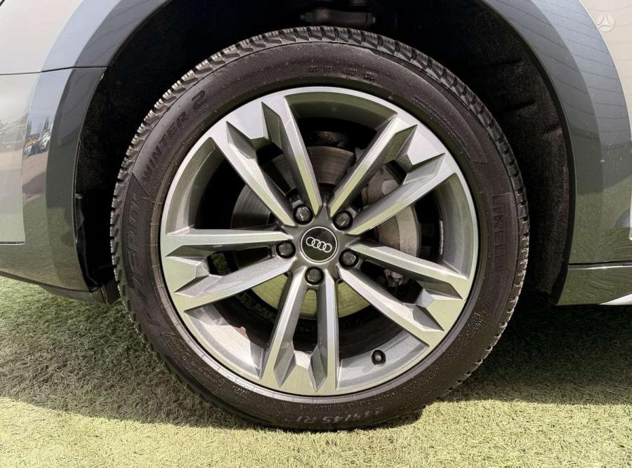 Pelēks Audi A4 Allroad 2021 Panevēža, ar dzinēja tilpumu 1.97 L un nobraukumu 172 tūkst. km par 21900 €, foto 11 vietnē AUTOMOTO.COM.LV