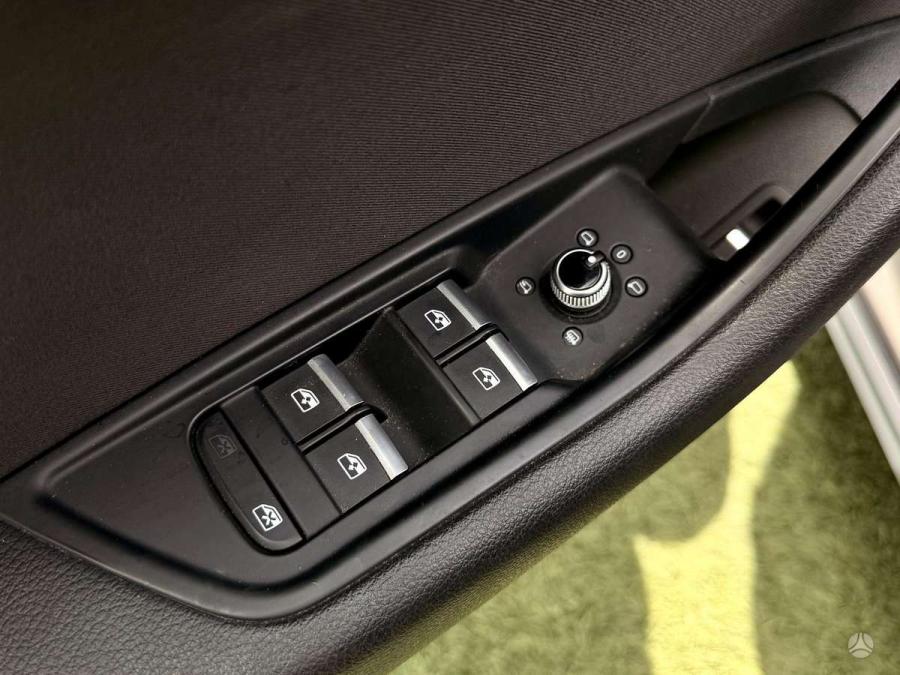 Pelēks Audi A4 Allroad 2021 Panevēža, ar dzinēja tilpumu 1.97 L un nobraukumu 172 tūkst. km par 21900 €, foto 13 vietnē AUTOMOTO.COM.LV