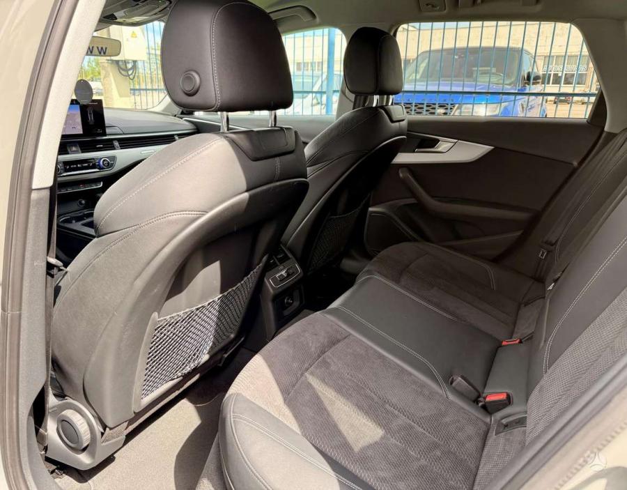 Pelēks Audi A4 Allroad 2021 Panevēža, ar dzinēja tilpumu 1.97 L un nobraukumu 172 tūkst. km par 21900 €, foto 27 vietnē AUTOMOTO.COM.LV