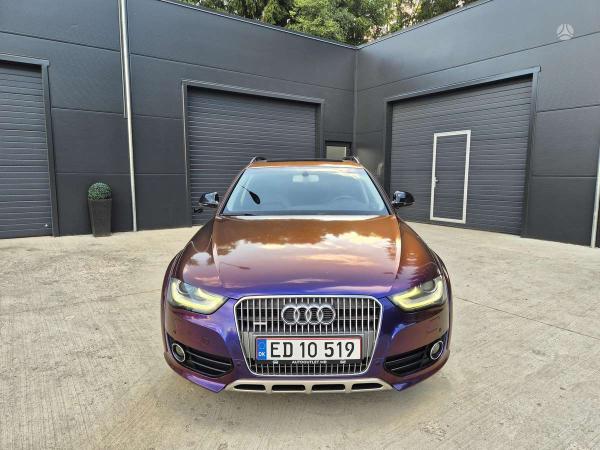 Audi A4 Allroad 2012 in Utena, with an engine capacity of 2.97 L and mileage of 290 thousand km for 8490 €, photo 7 on AUTOMOTO.COM.LV