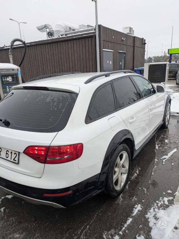Balts Audi A4 Allroad 2010 Viļņa, ar dzinēja tilpumu 1.97 L un nobraukumu 375 tūkst. km par 5600 €, foto 3 vietnē AUTOMOTO.COM.LV