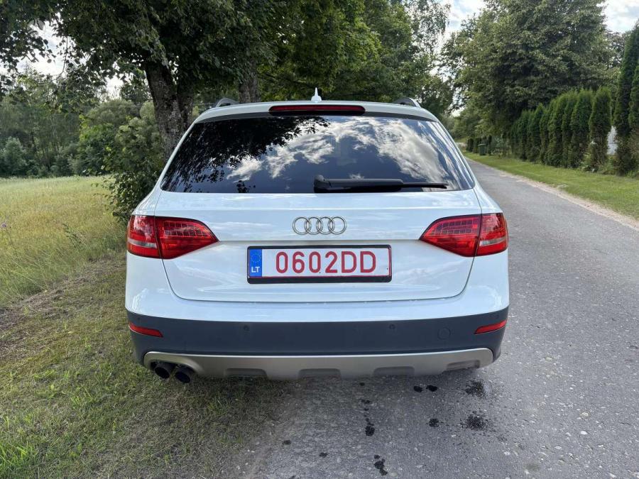 White Audi A4 Allroad 2011 in Varena, with an engine capacity of 1.97 L and mileage of 263 thousand km for 6700 €, photo 7 on AUTOMOTO.COM.LV